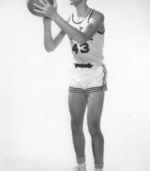 Basketball Legend Dave Schellhase Signs Copies of His Memoir in Indiana ...