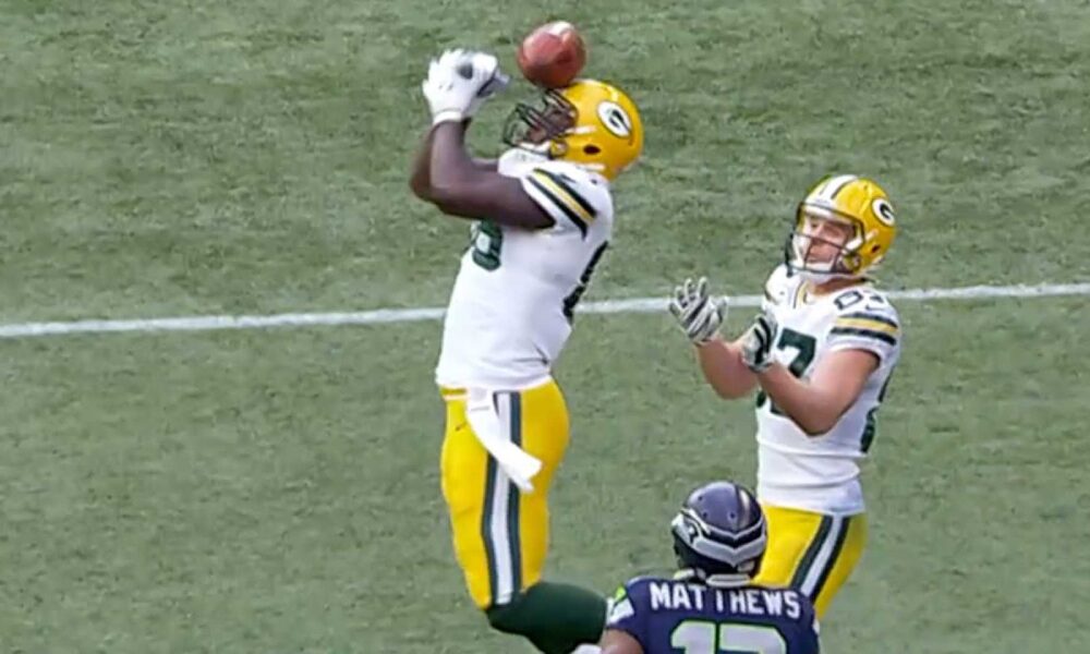 Dramatic Onside Kicks Shape Outcomes in Recent Football Games - Times ...