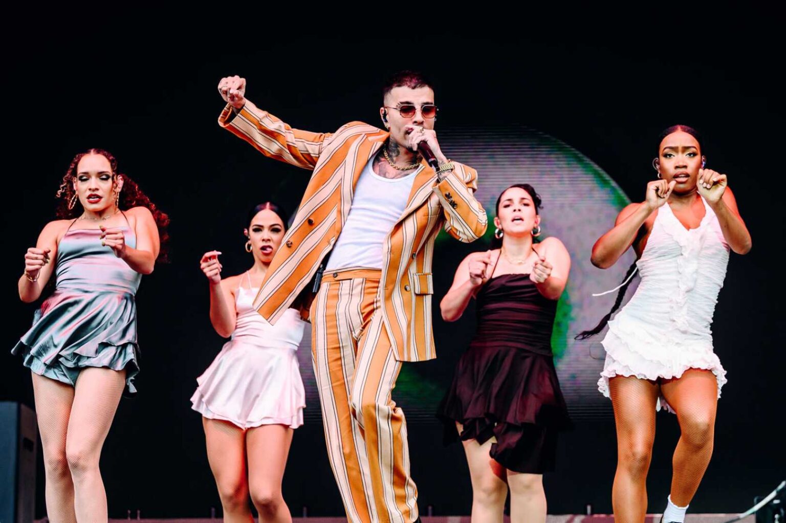 Rauw Alejandro Announces '60s-Themed Dress Code for June Concerts ...