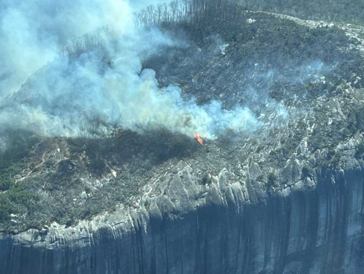 Wildfire Sparks State of Emergency in South Carolina's Table Rock Park - Times News Global